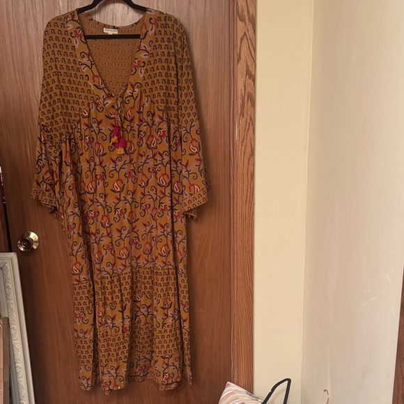 EARTHBOUND | Dresses | Earthbound Brown And Red Patterned Maxi Dress ...